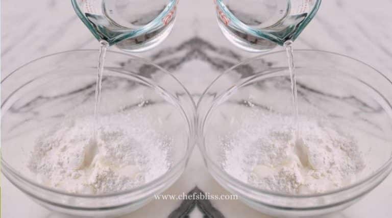 Do You Mix Cornstarch With Hot Or Cold Water? Answered! – ChefsBliss