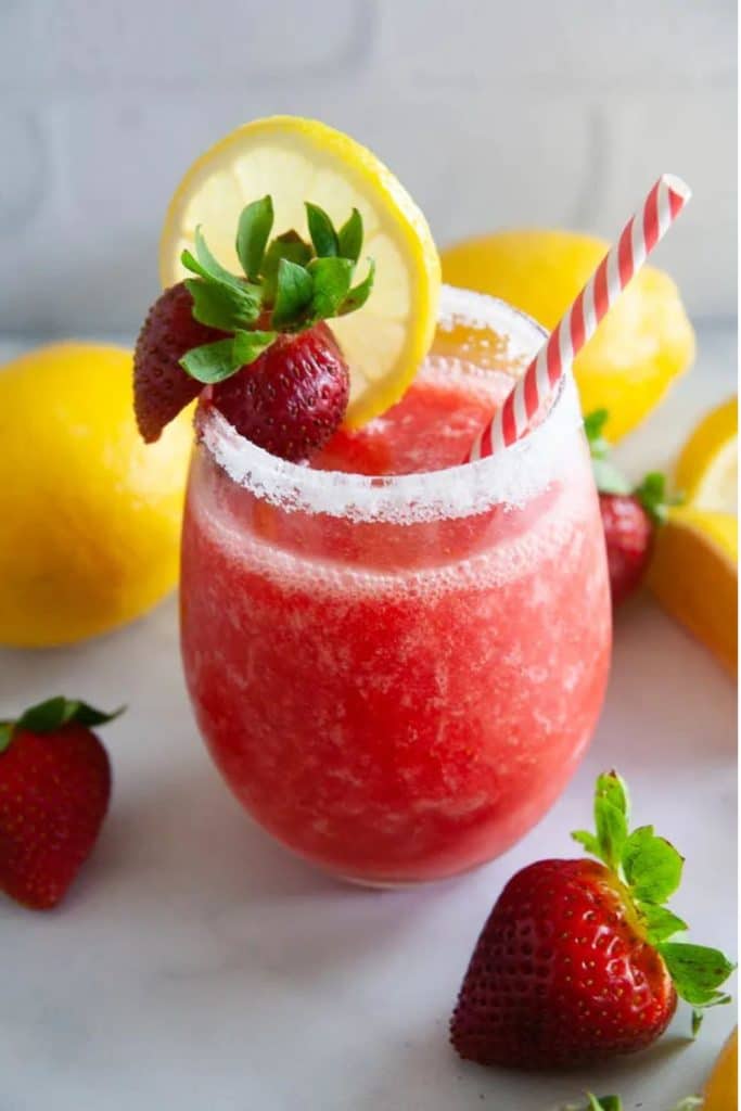 Taco Bell Strawberry Frutista Freeze Recipe – ChefsBliss