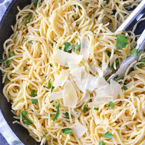 Flavor-Packed Roasted Garlic Spaghetti – ChefsBliss